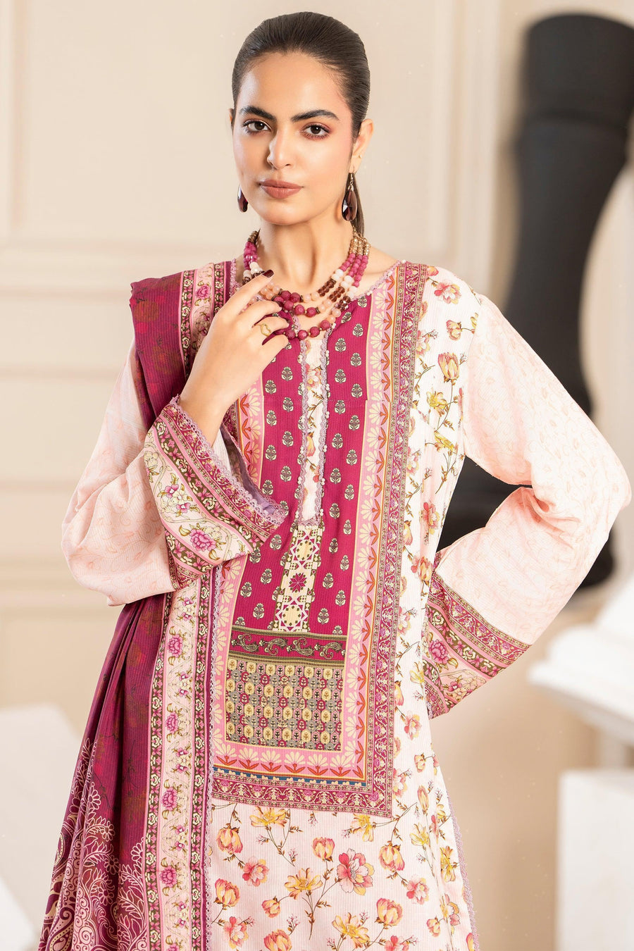 Sale on Unstitched Clothing for Women – Jacquard Clothing